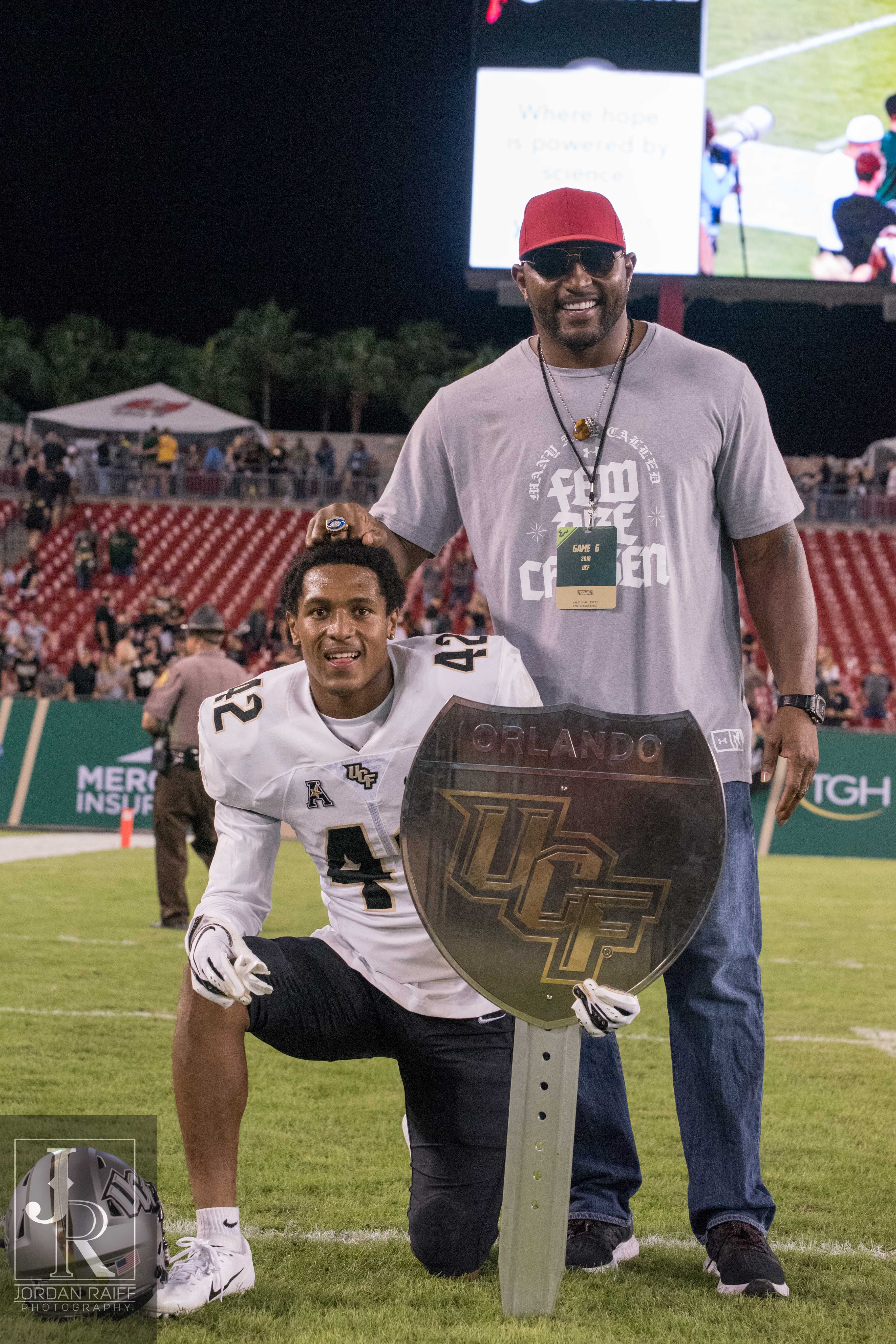 Rocket Sports & Entertainment Network » Blog Archive » USF vs UCF War ...